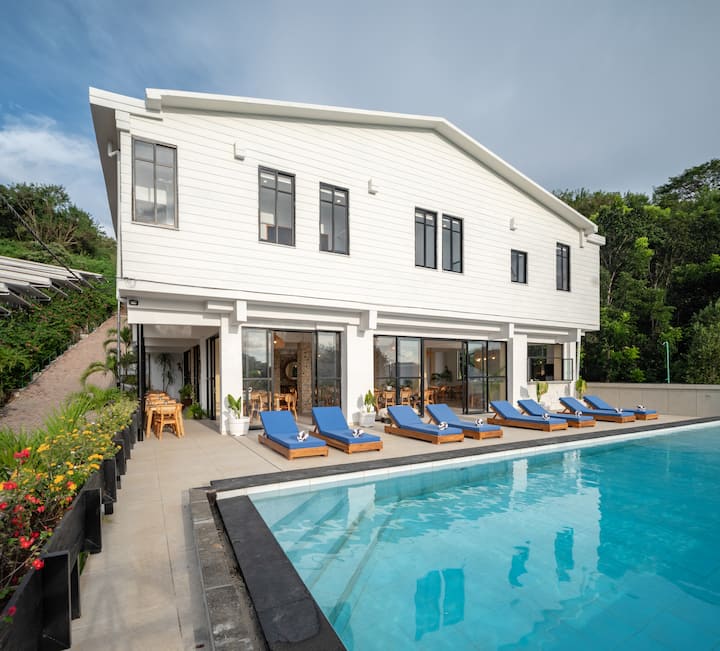 Hill Side Escape Labuan Bajo - Ama Wela Living - East Nusa Tenggara