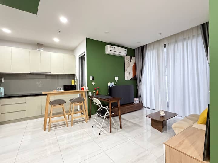 Amazing 1br Flat W Pool/gym In The Heart Of City - Thủ Dầu Một