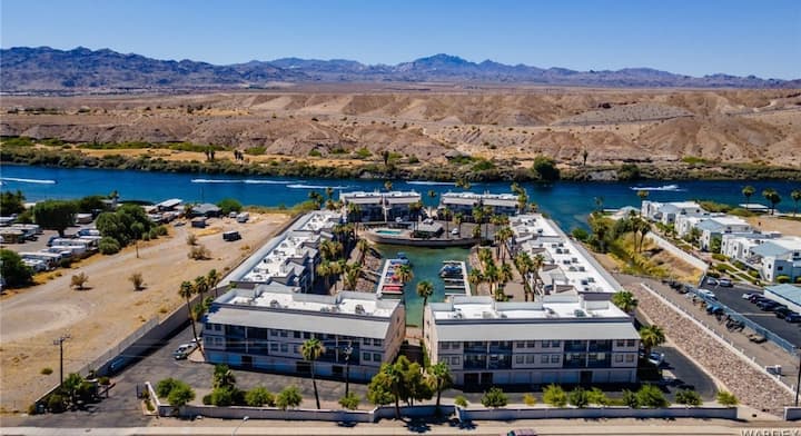 River Front Get-away! - Laughlin, NV