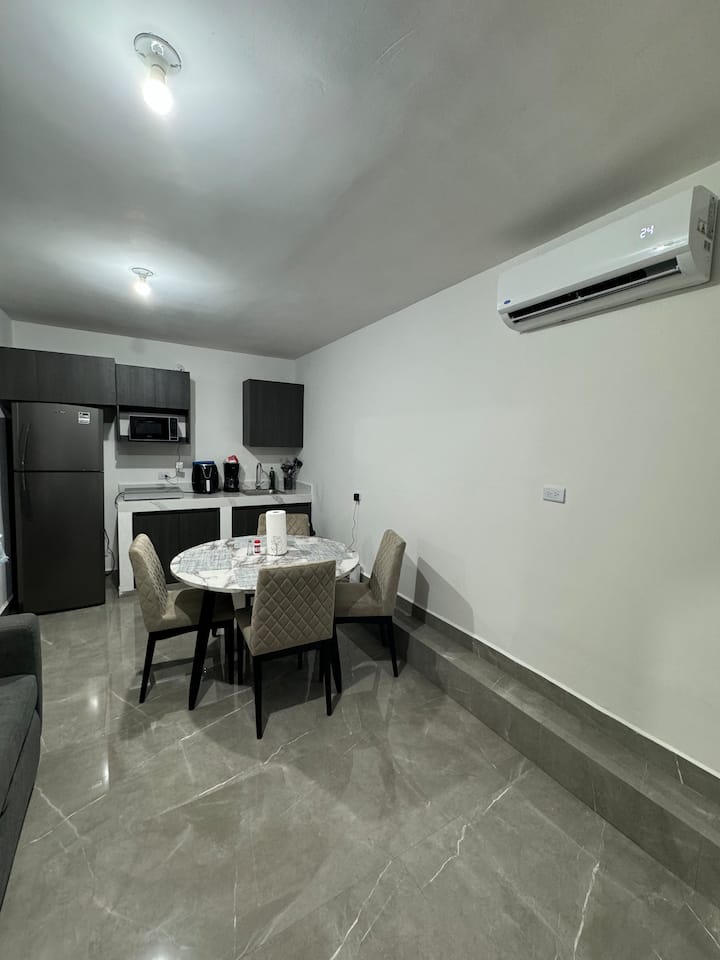 Bonito Loft Con Vista Increible A Bbva Y Fundidora - Guadalupe, Mexico