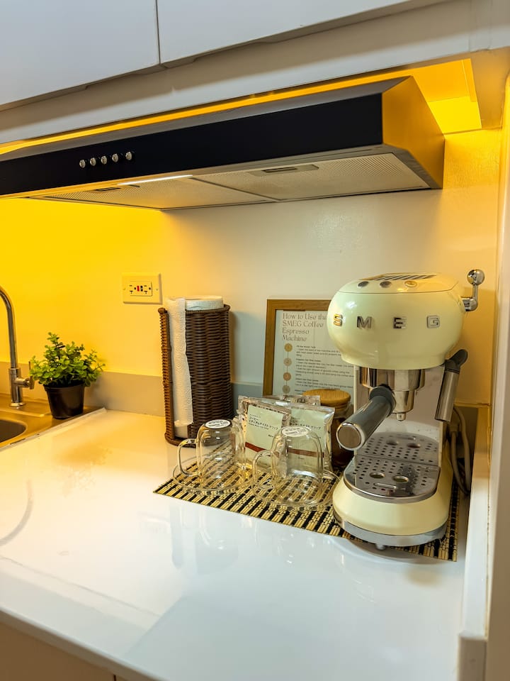 Natural Haven At South - Las Piñas