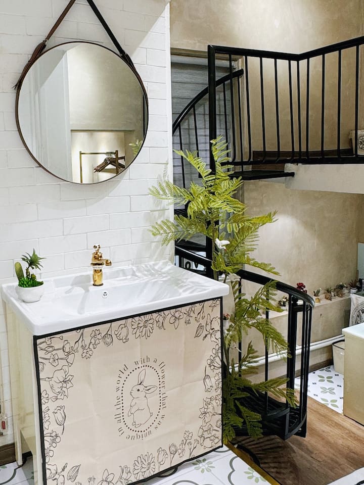 Leo's Home - Hanoi - Hanoi