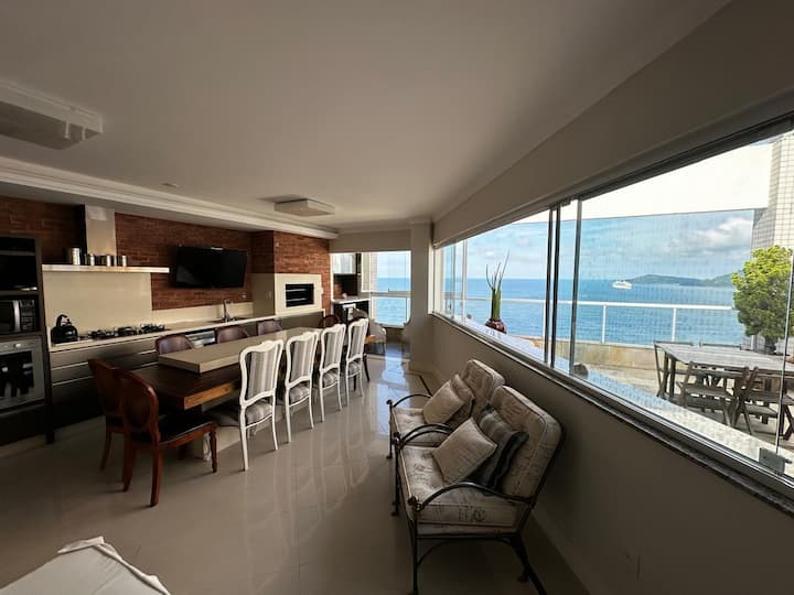Cobertura Duplex Frente Mar - Balneario Camboriú