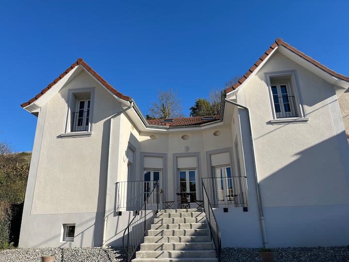 Maison
Année 1930
- Un Air De Campagne - - Saint-Jean-en-Royans