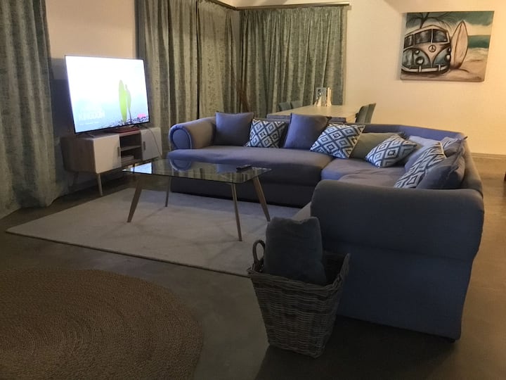 Morgan Paradise Beach House In Jeffrey’s Bay - Humansdorp