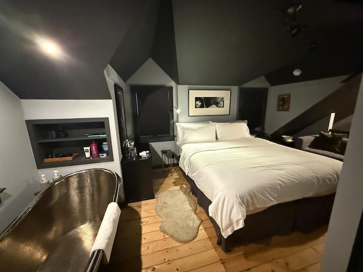 Maidstone Estate Hotel Owner Hamptons Private Loft - East Hampton, NY