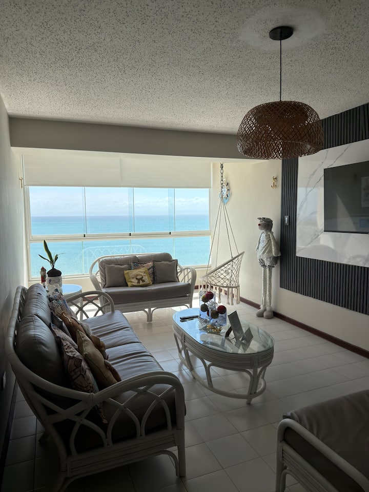 Apto Vista Al Mar Cerca Del Hotel Wyndham Porlamar - Venezuela