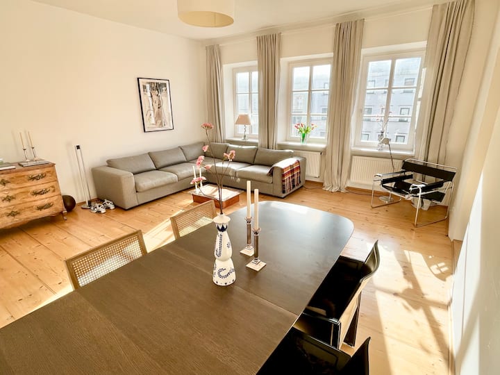 Exclusive Gem In The Center Of Munich. 101m2. - Munich