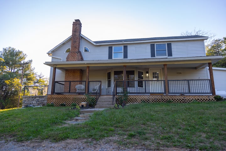 Walnut Grove Farm - Front Royal, VA