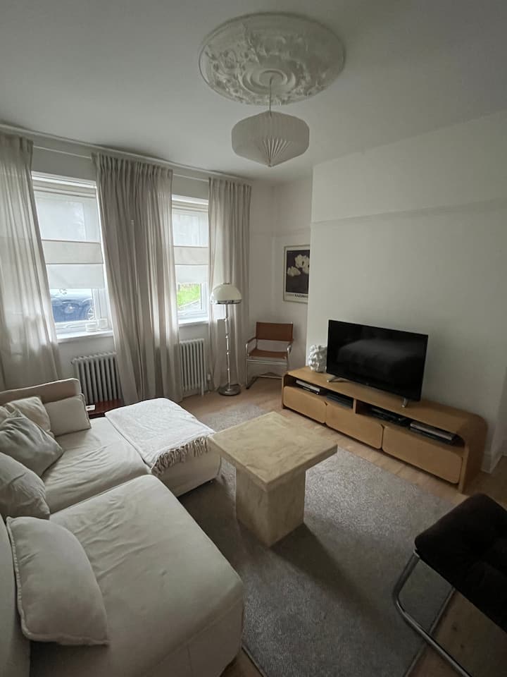 Central Apartment With Free Parking - Newcastle upon Tyne