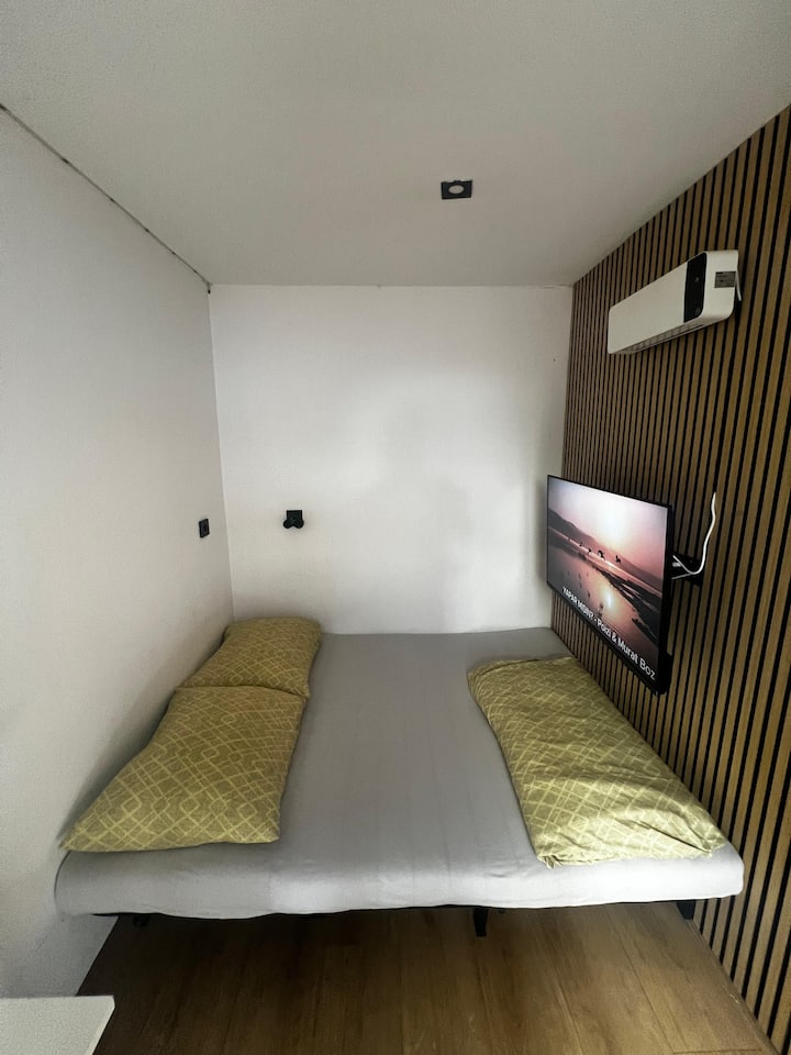 Privé Studio Met Eigen Ingang | 7 Min Centrum. - Eindhoven