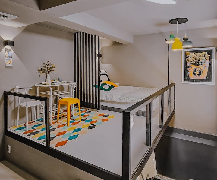 Hongdae Luxury Mini Loft 2 Hotel Bed 10min Metro - Seoul