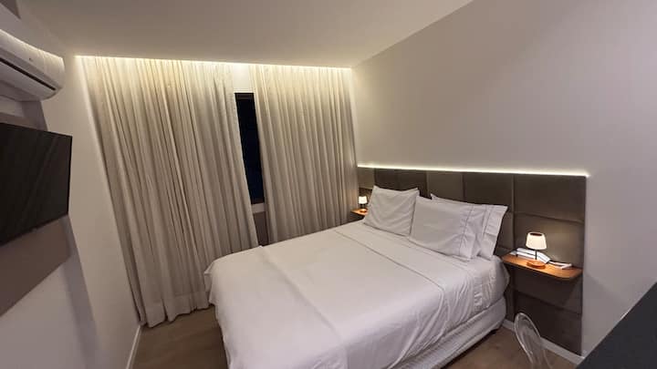 Suíte Privativa Hotel, Frente à Praia Camburi. - Vitória