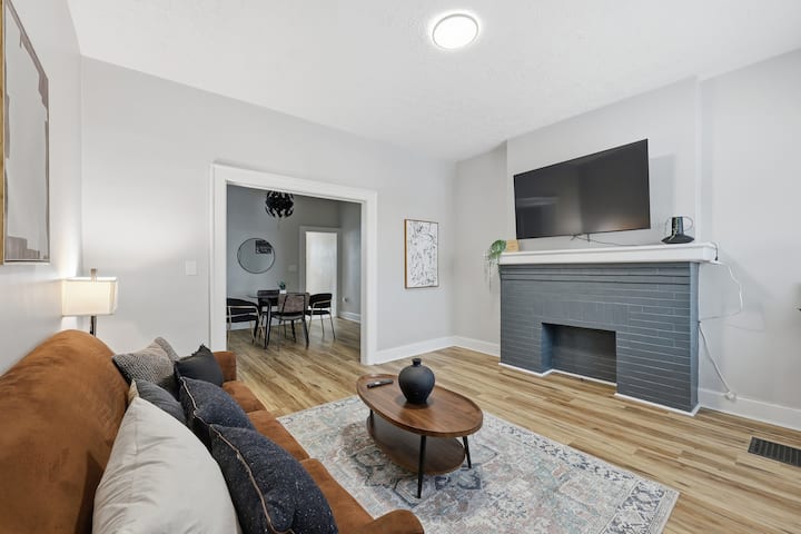Heart Of Columbus • In-unit Laundry • Free Parking - Columbus, OH