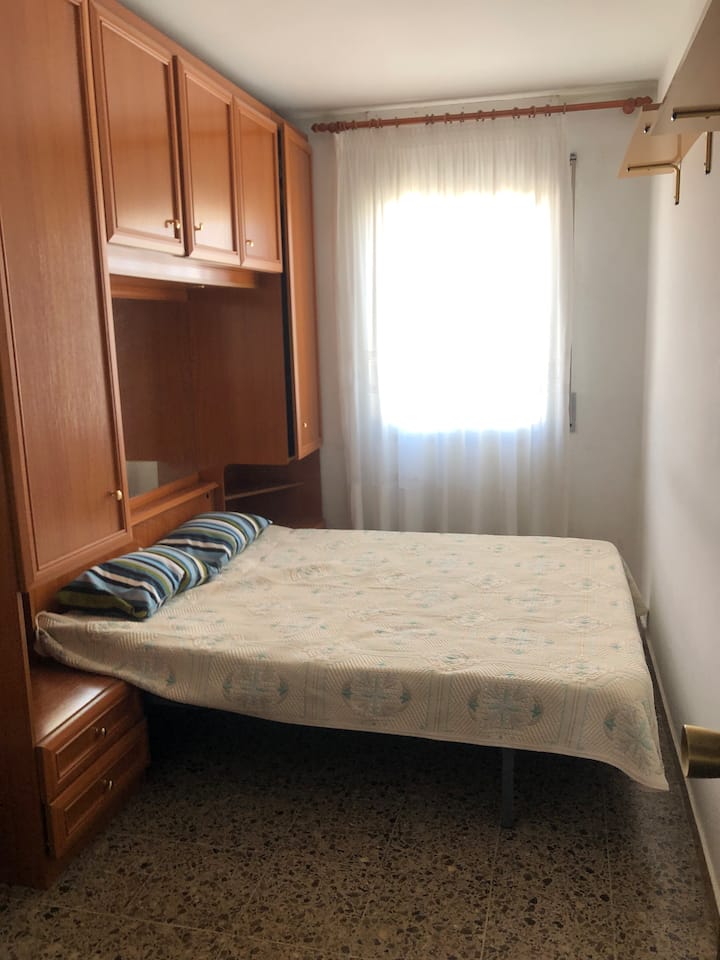 Habitación Grande - Comarruga