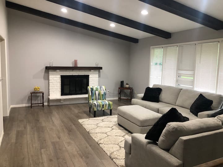 Stay At A Tranquil Location - Eden Prairie, MN