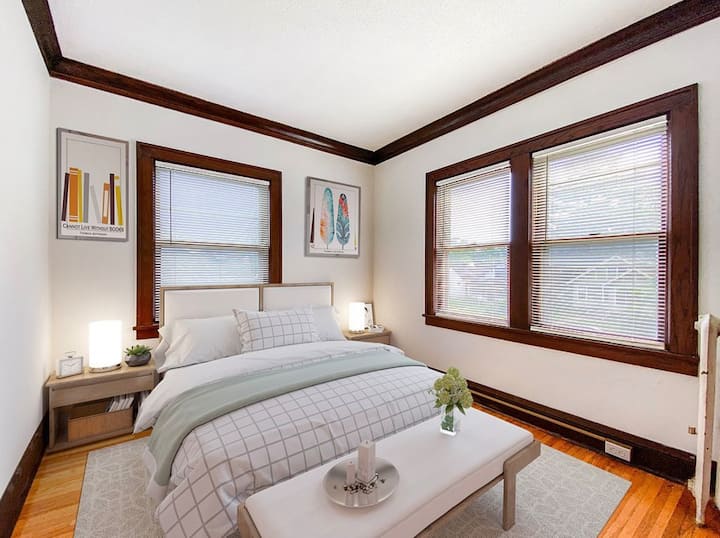 The Thomas #4 - Minneapolis, MN