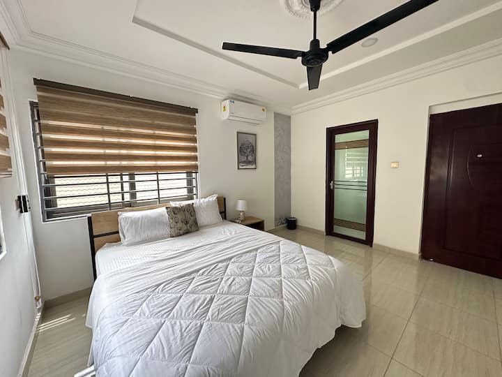 2 Bd Apt In East Legon Adjiringanor W/ Generator - Accra
