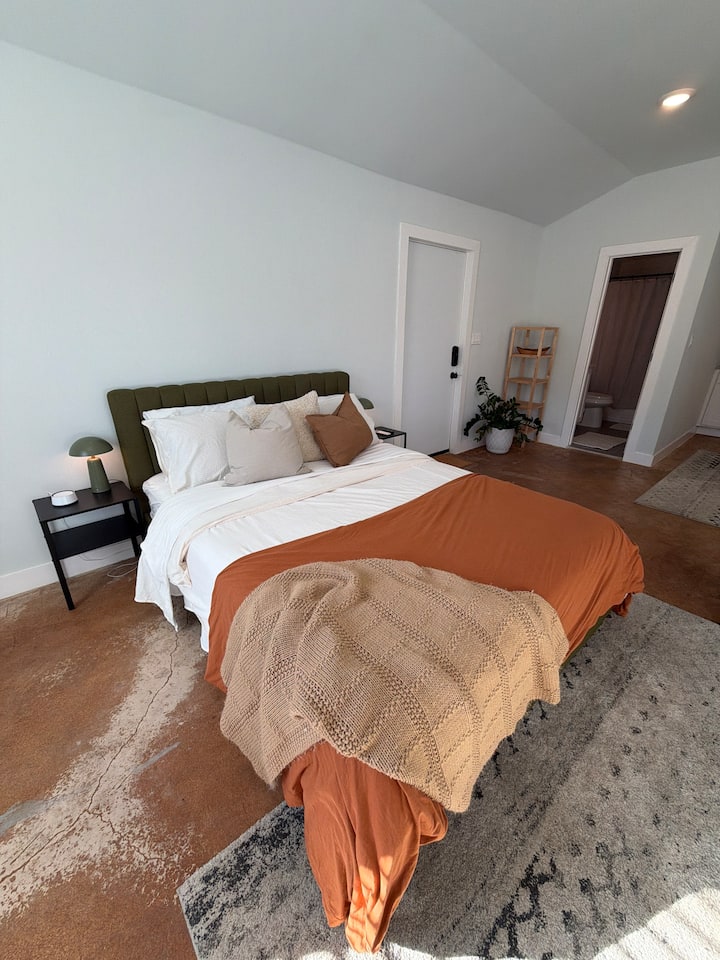 Cozy Guest House Right In The Heart Of Mckinney! - McKinney, TX