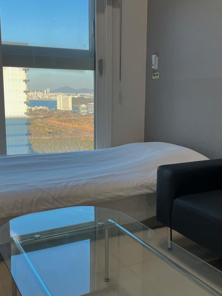 [Grape City View Superior Family #2] - South Korea