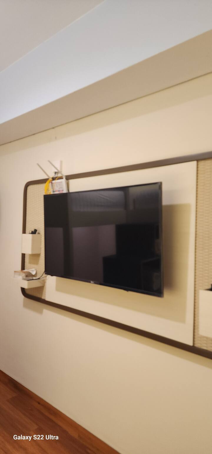 Jeju Home 제주 Studio - 30sqm At Downtown Semarang - Semarang