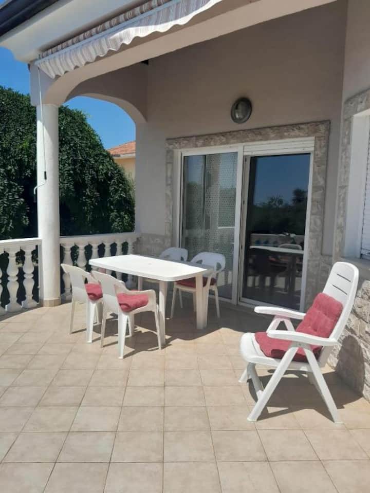 A Holiday Home "Michel" With A Large Terrace - Umag