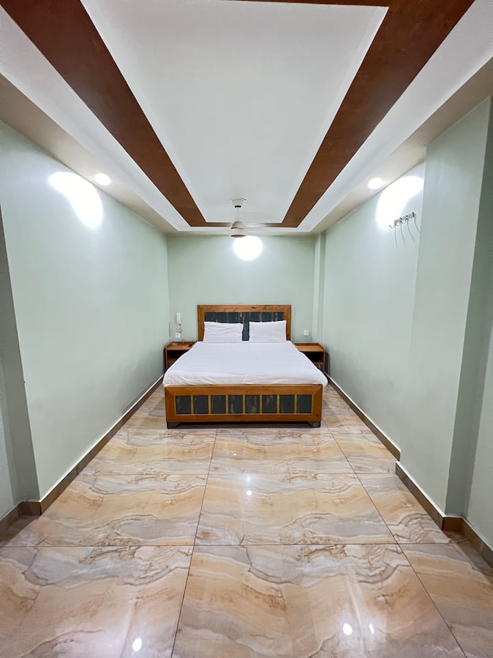 Luxury Hotel At Lahore - Lahore