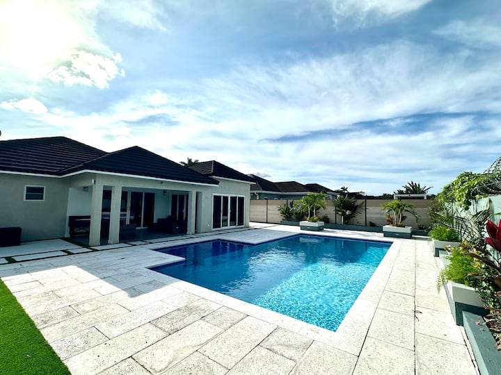 New Villa W/pool Near Ocho Rios - Giamaica