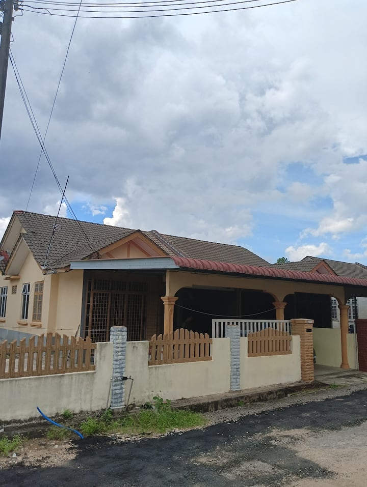Impian Jaya Homestay - Machang