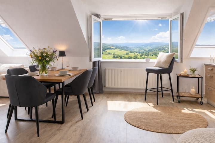 Panorama Apartment I Stellplatz I Aufzug I Wlan - Schwarzenberg/Erzgebirge