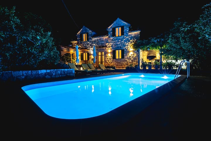 Villa Matulic - Brač