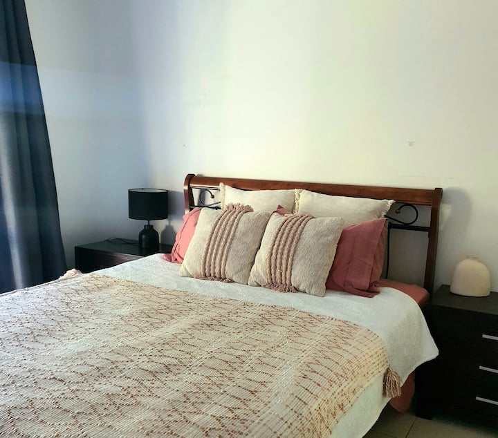 Hill Haven Home - Ballina