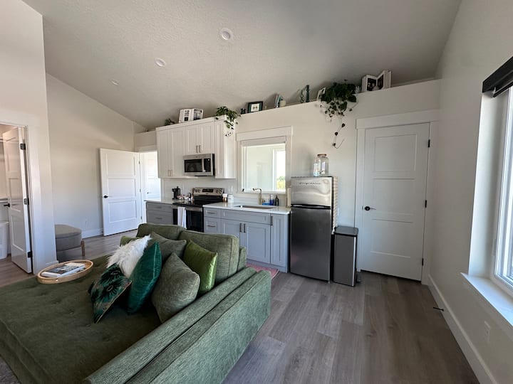 Private Studio Loft Suite Near Downtown Ogden - Ogden, UT