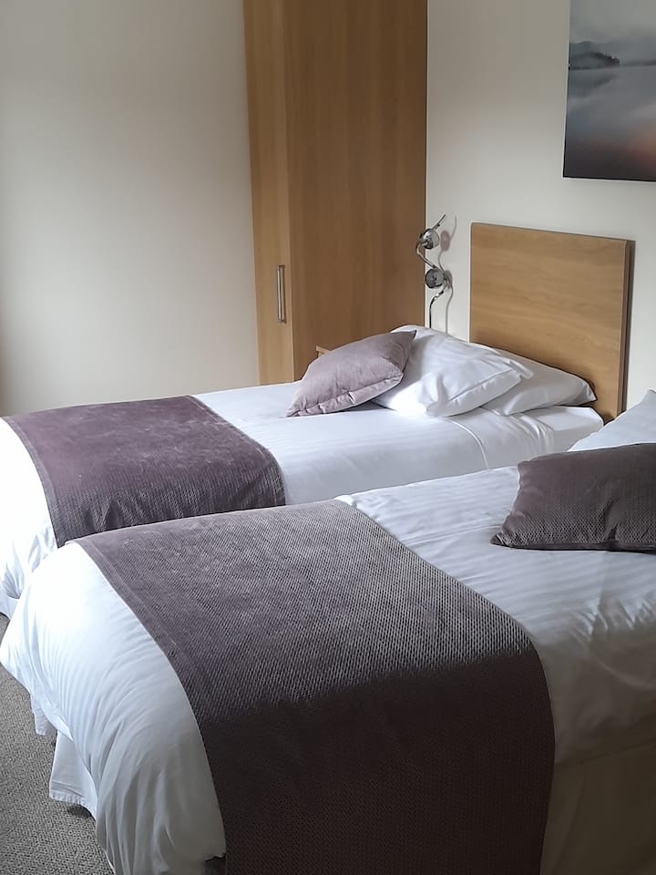 Room 5 Family, Room - Ballycastle