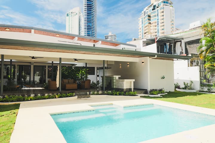 5br House In Panama City W/ Pool & King Beds - Panama