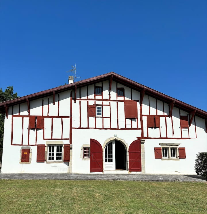 Maison Familiale Mer Et Montagne - País Vasco francés