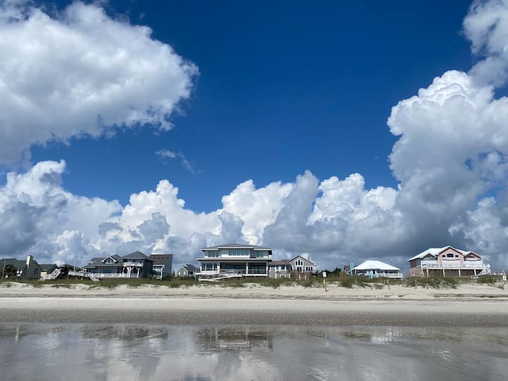 3 Minute Walk To Beach, Condo, Amenities - Emerald Isle, NC