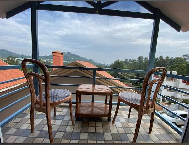 Myspace Blu Mont Loft - Presidential Suite 1 - Kotagiri
