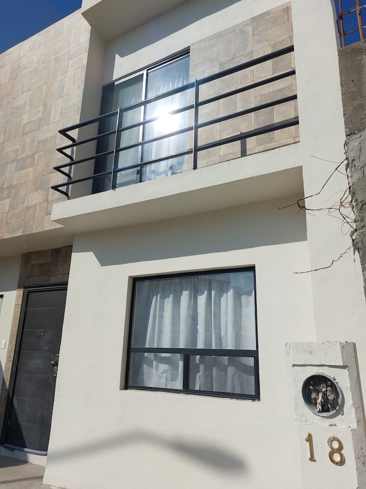 Amplia Casa Familiar - Torreón