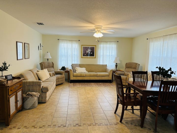 Pinecraft Landingpad - Sarasota, FL