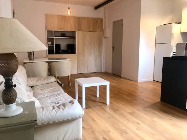 T2 Avec Terrasse Et Jardin Commun - Marseille