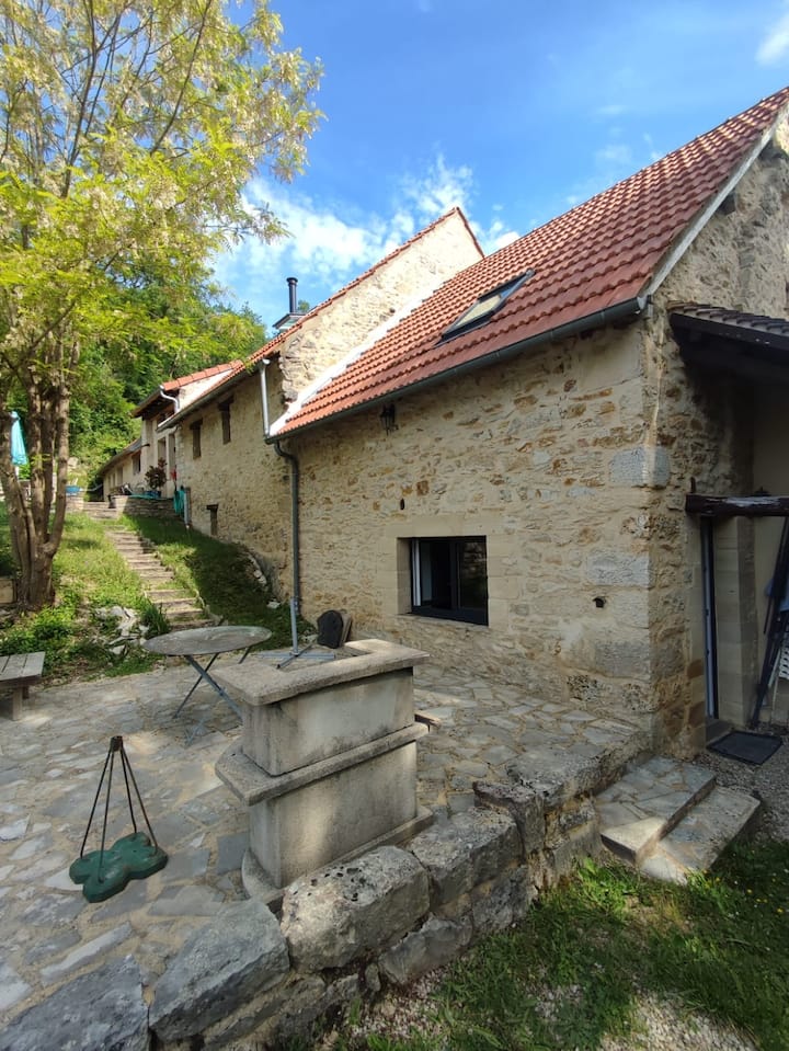 Gîte Pour Un Instant De Détente - Gourdon