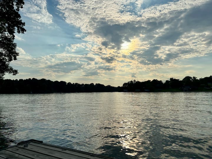 Boone Lake W/ Dock,  Bristol, Etsu, Johnson City - Boone Lake, TN
