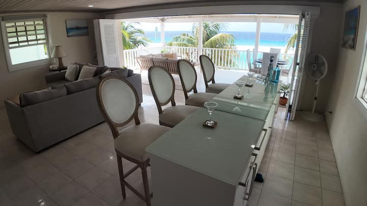 Charleston Whole Beachfront House, Sleeps 10 - Barbados