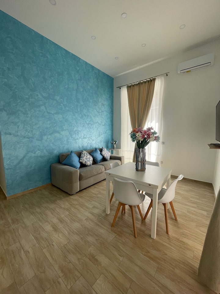 Duomo Luxury Apartment - Naples, Italie