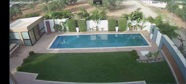 5 Suites Avec Piscine Et Jardin - Hammamet