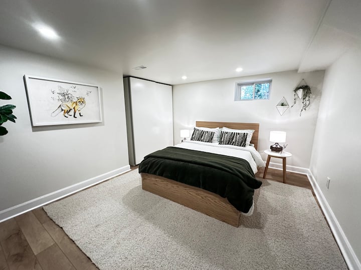 Charming Getaway Yet Near Everything - Ottawa