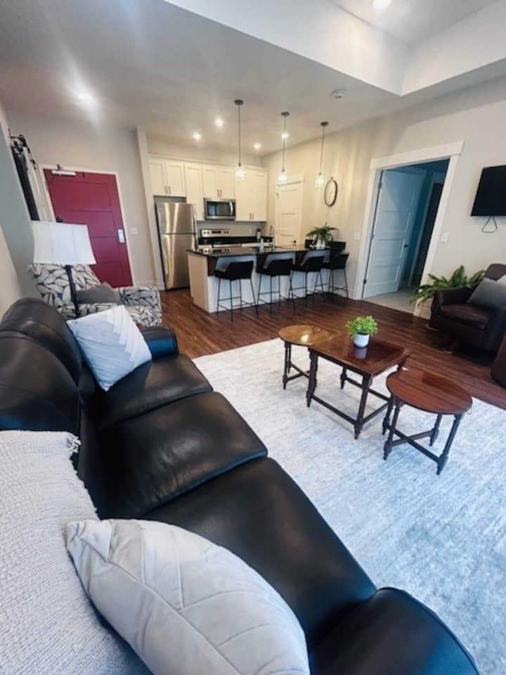 Sovereign Village Apt.120 2 Br - Choctaw Lake, OH