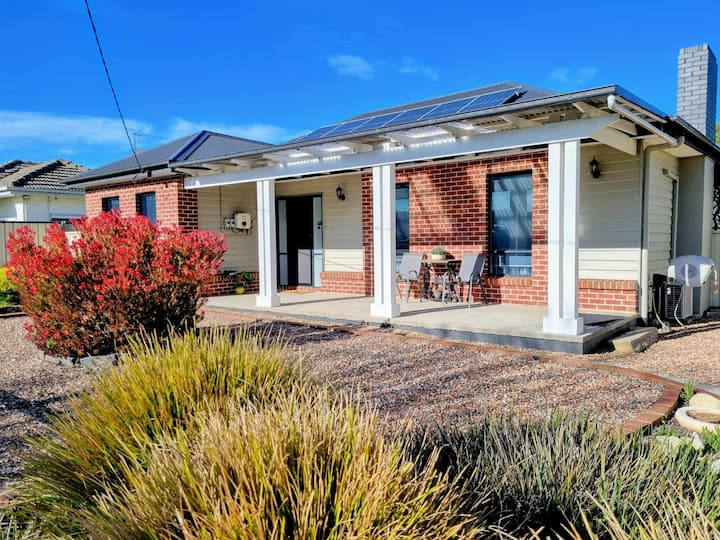 Heath Cottage - Heathcote