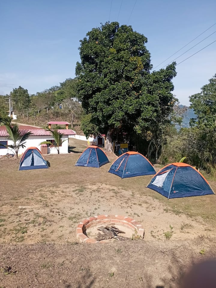 Camping Santa Bárbara - Villeta